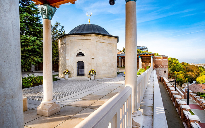 Tumba de Gül Baba en Budapest